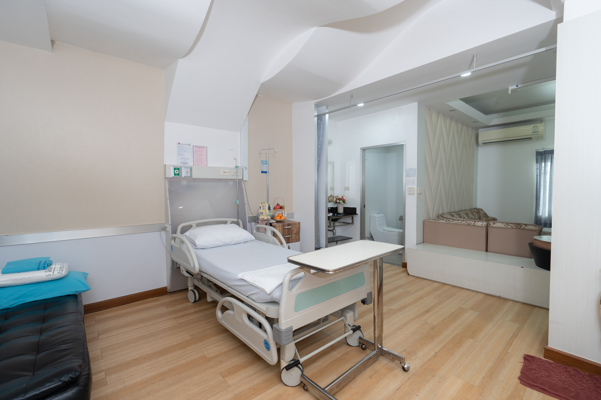 Thai International Hospital